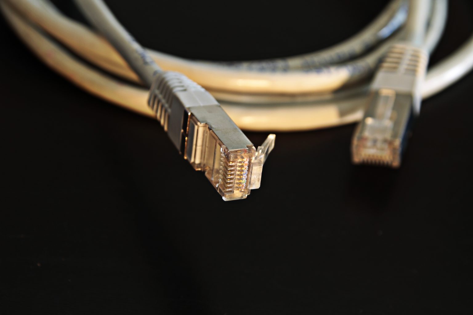 Computer Networking 101: What is Cat 5 Ethernet Cable | GeekOmad
